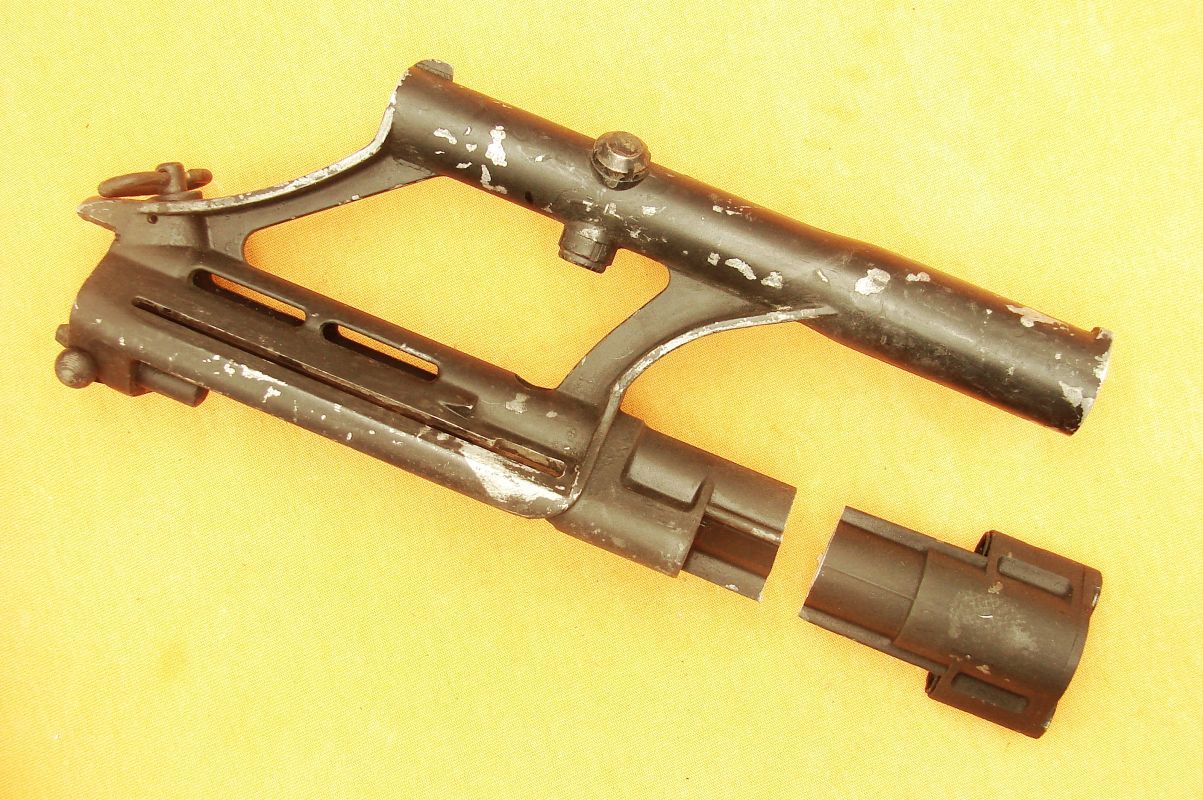 STEYR AUG CUT RECEIVER - Genuine militaria