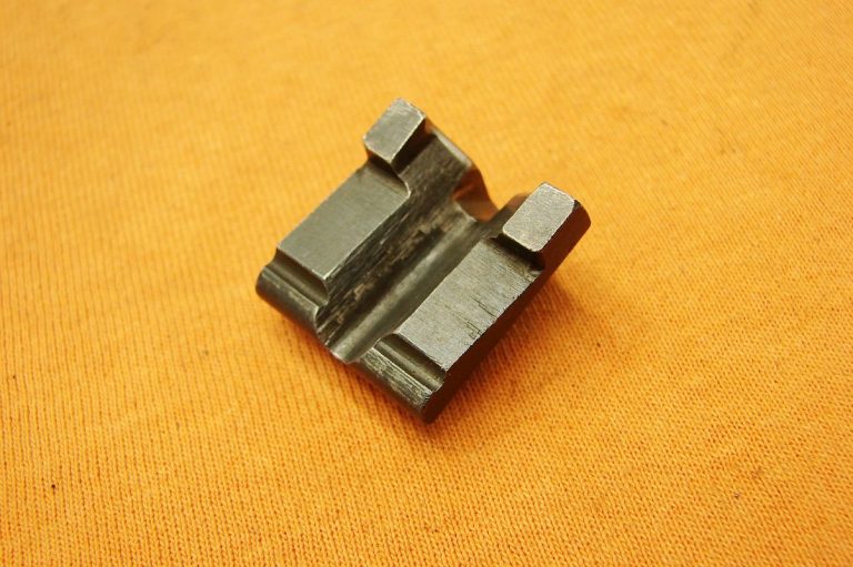 WALTHER P38 LOCKING BLOCK Spreewerk WW2 - Genuine militaria