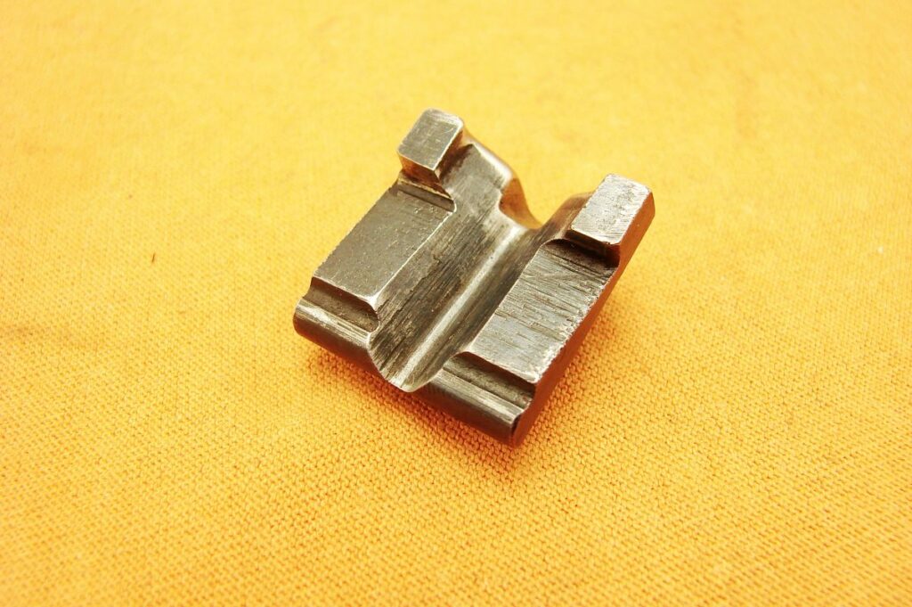 WALTHER P38 LOCKING BLOCK Spreewerk WW2 - Genuine militaria